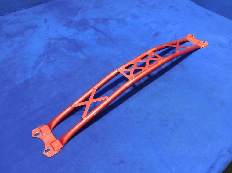 2007 Mustang GT Aftermarket Strut Tower Brace – Good Used Take Out G99 ...